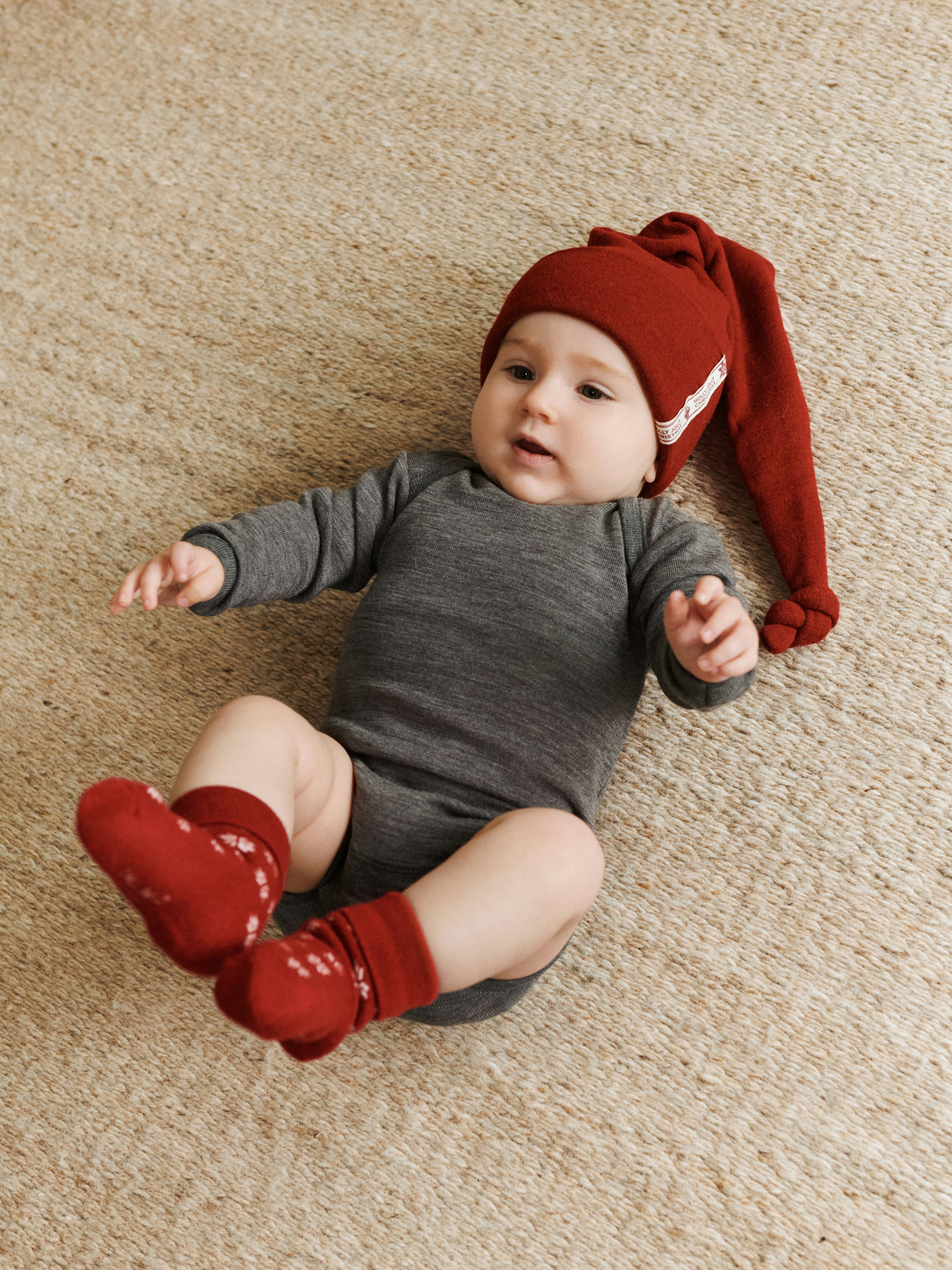 Baby merino wool Santa hat - Christmas heart