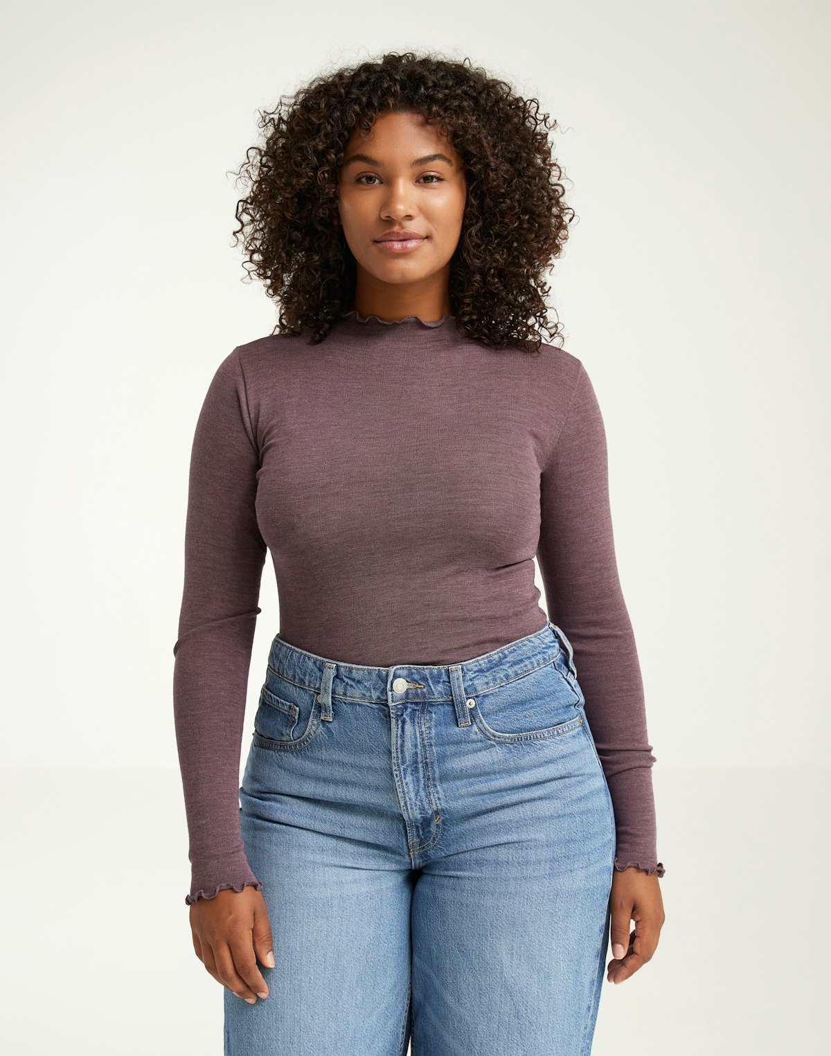 Høyhalset topp med hullmønster i merinoull/silke til dame - Dilling