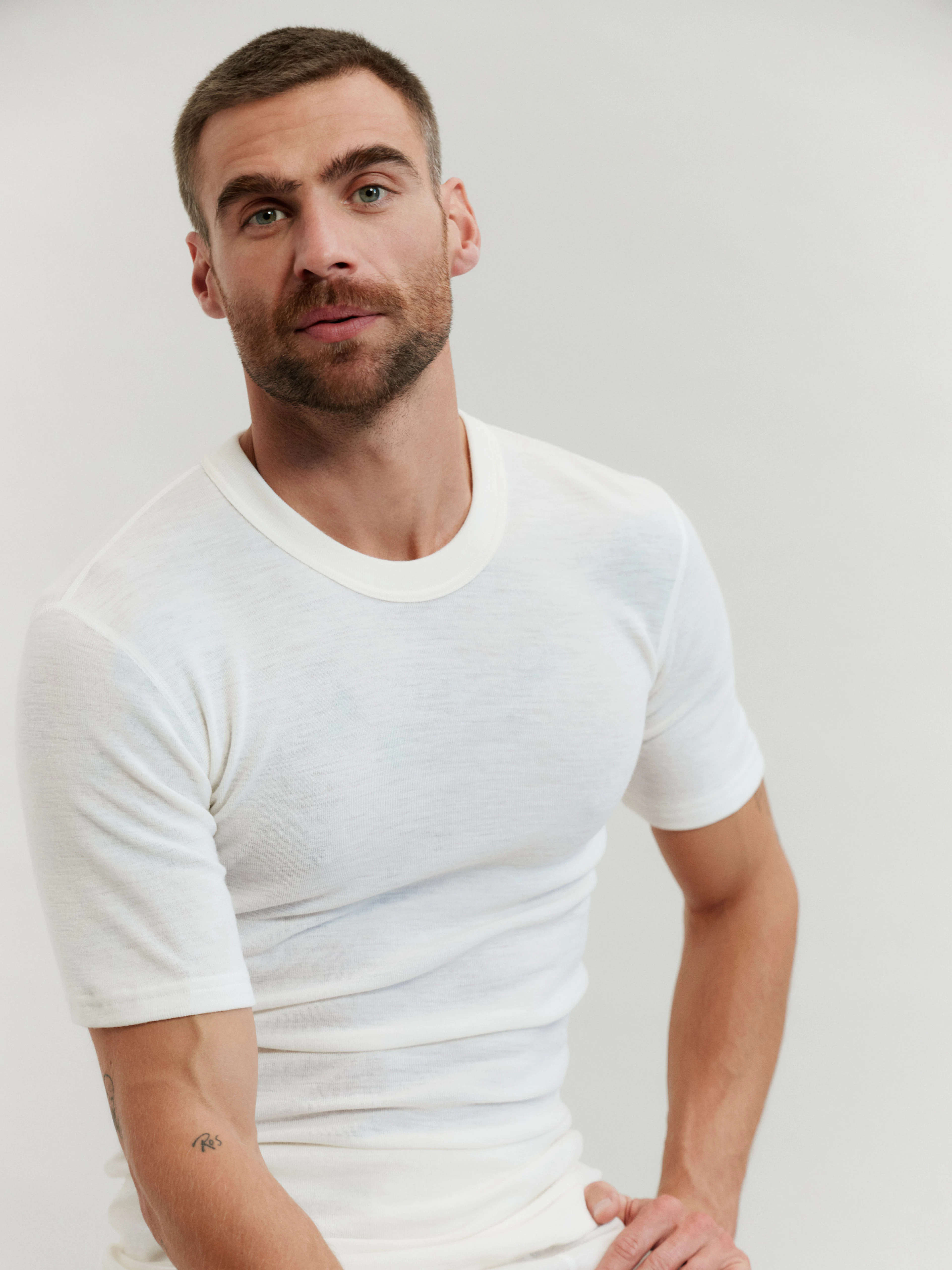 T-shirt i merinould til mænd i Natur - 349.99 kr - Dilling