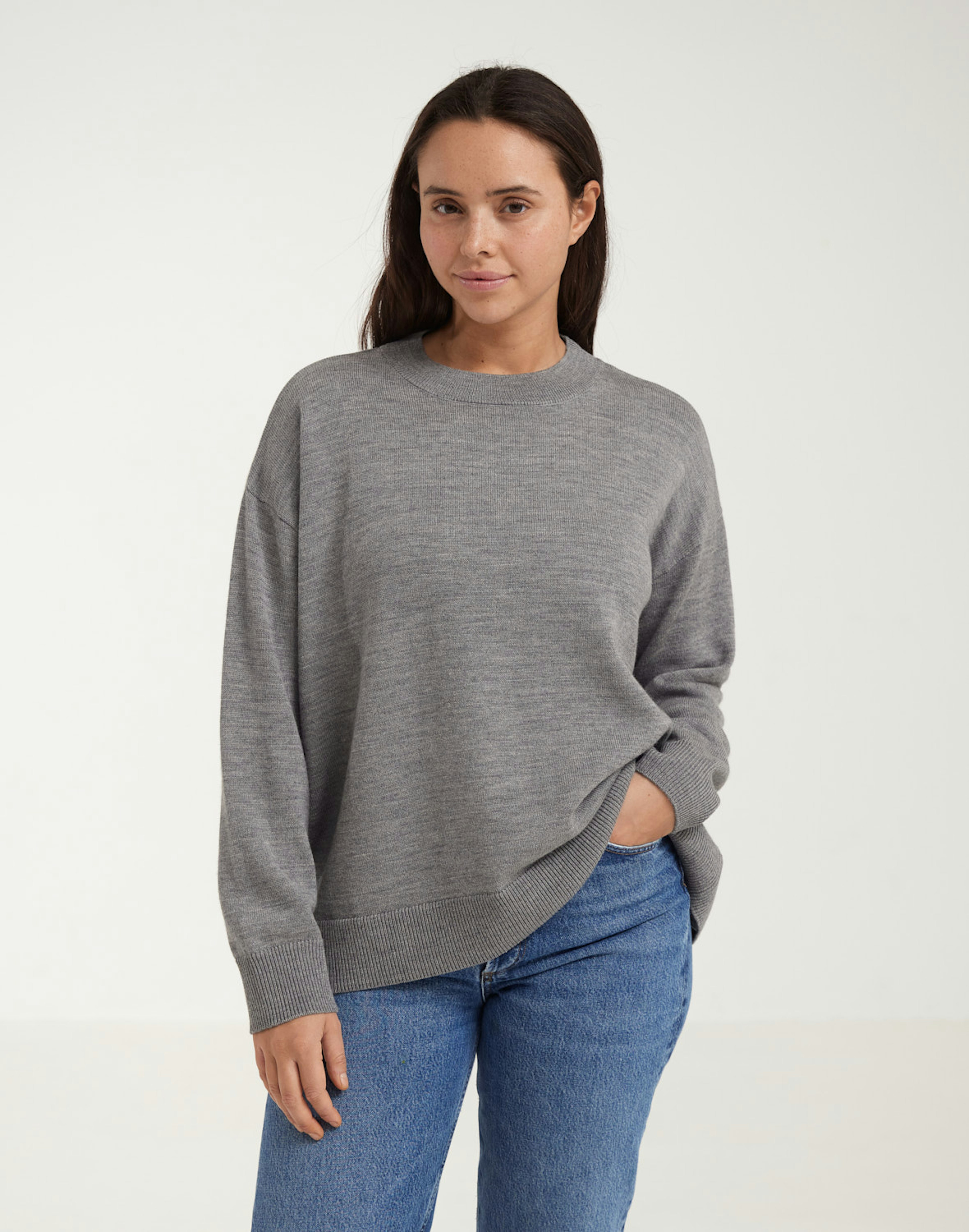 Women’s merino wool boxy fit crew neck - Free shipping - Dilling