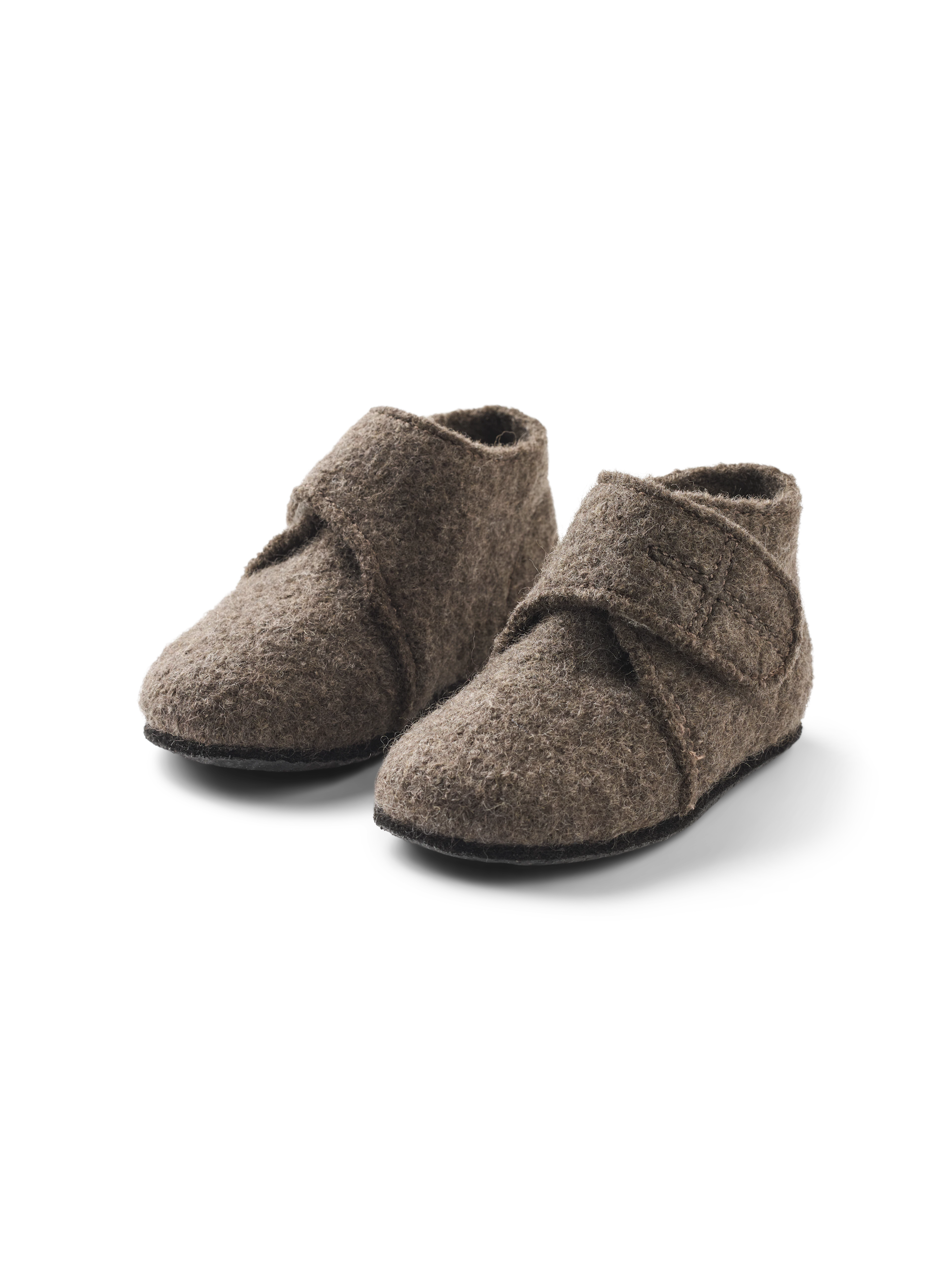 Hjemmesko i uld til baby i Brunmelange - 399.99 kr - Dilling